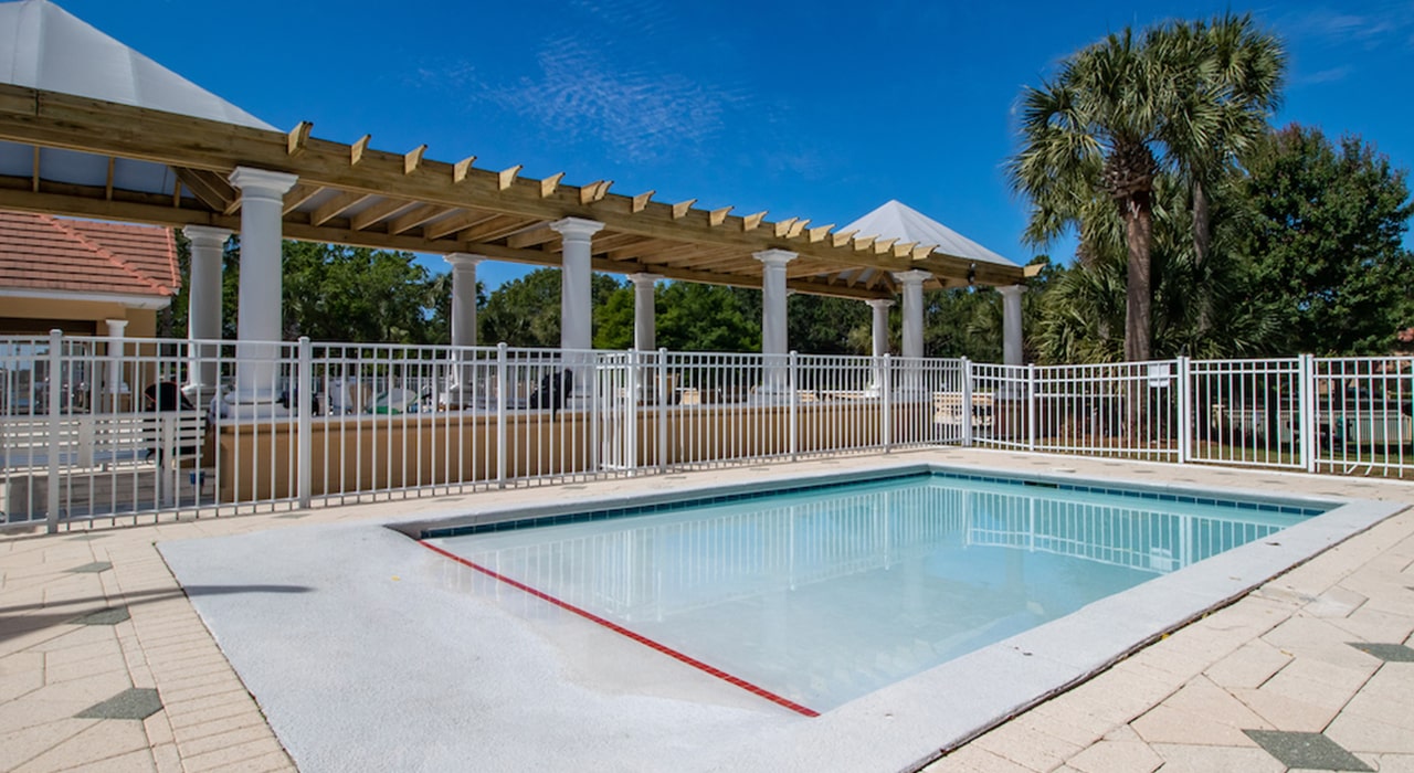 Regatta Bay Amenity Center | Sports, Courts & Pools